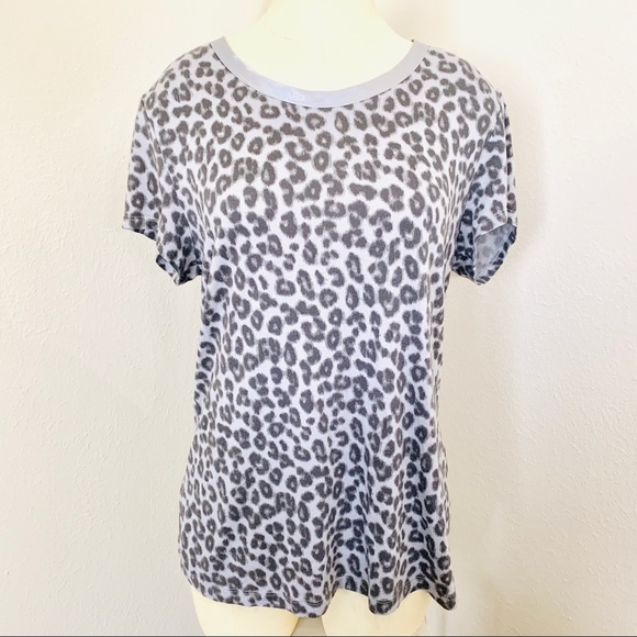 Banana Republic | Tops | Banana Republic Leopard Print Luxe Touch Top ...